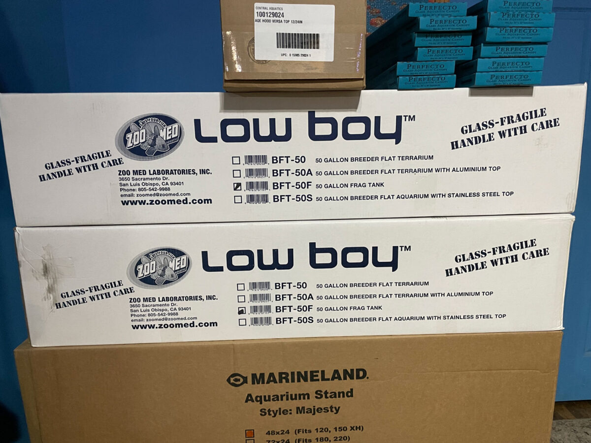 Aqualand Aquarium Center, Services